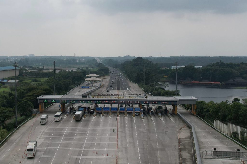 PT Jasamarga Transjawa Tol Catat 61 Ribu Kendaraan Menuju Jakarta Melalui GT Cikampek Utama pada ...